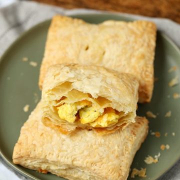 Homemade Breakfast Hot Pockets - The Rockstar Mommy