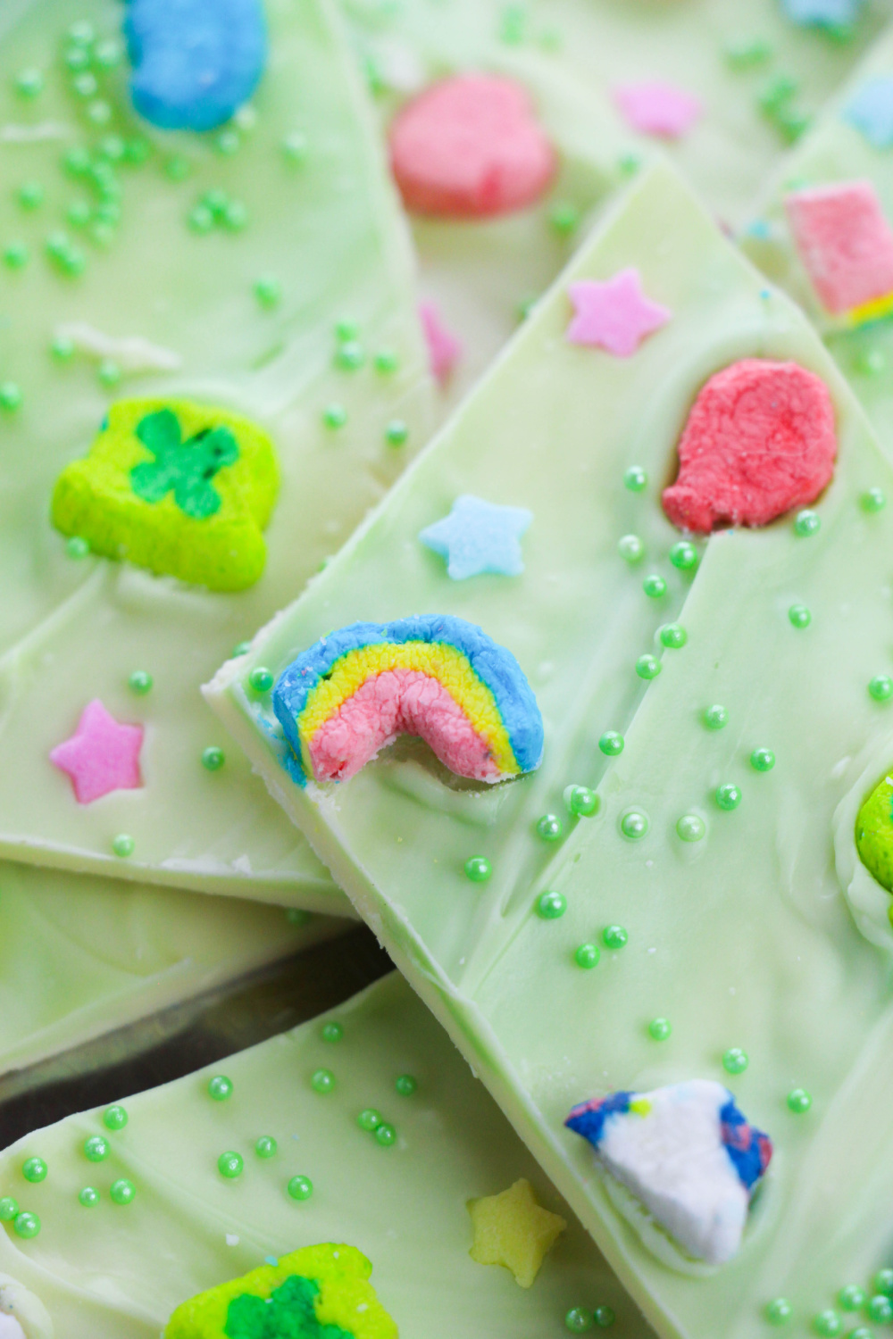 Lucky Charms Bark - The Rockstar Mommy