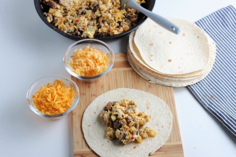 Fully Loaded Breakfast Burritos - The Rockstar Mommy
