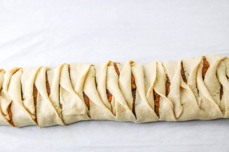 Easy Pumpkin Pecan Braid - The Rockstar Mommy