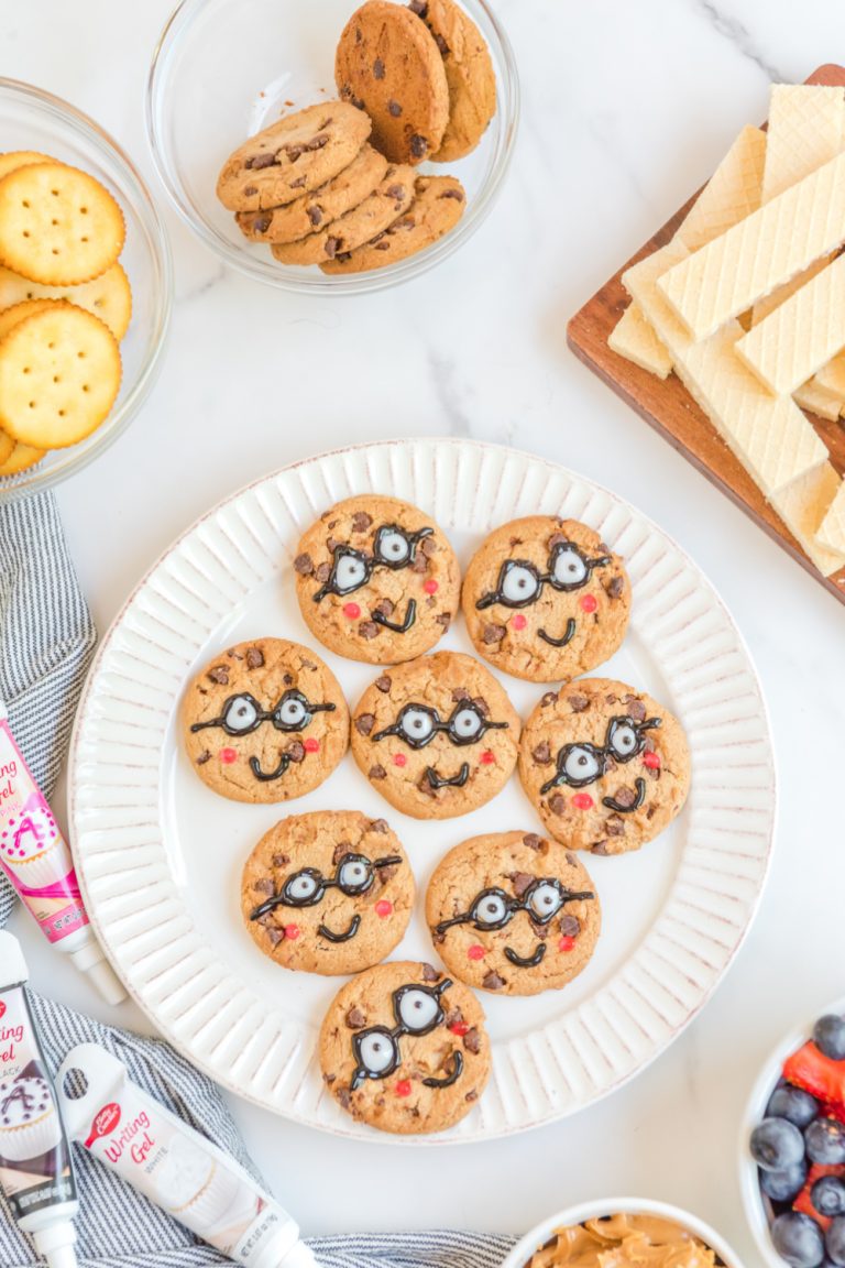 Back To School Themed Snack Board - The Rockstar Mommy